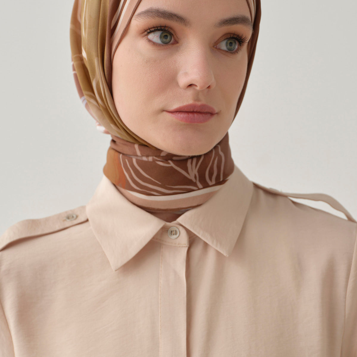 Sükun Krep İpek Şal - Fındık – TUĞBA